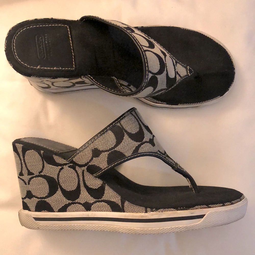 Coach Alisha Thong Wedge Heel Sandals Size 8b - Gem